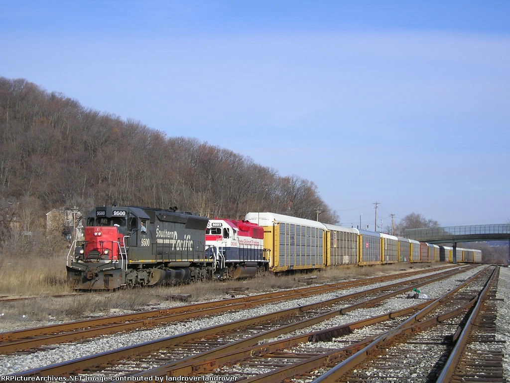 IORY 9500 At Riverside Westbound